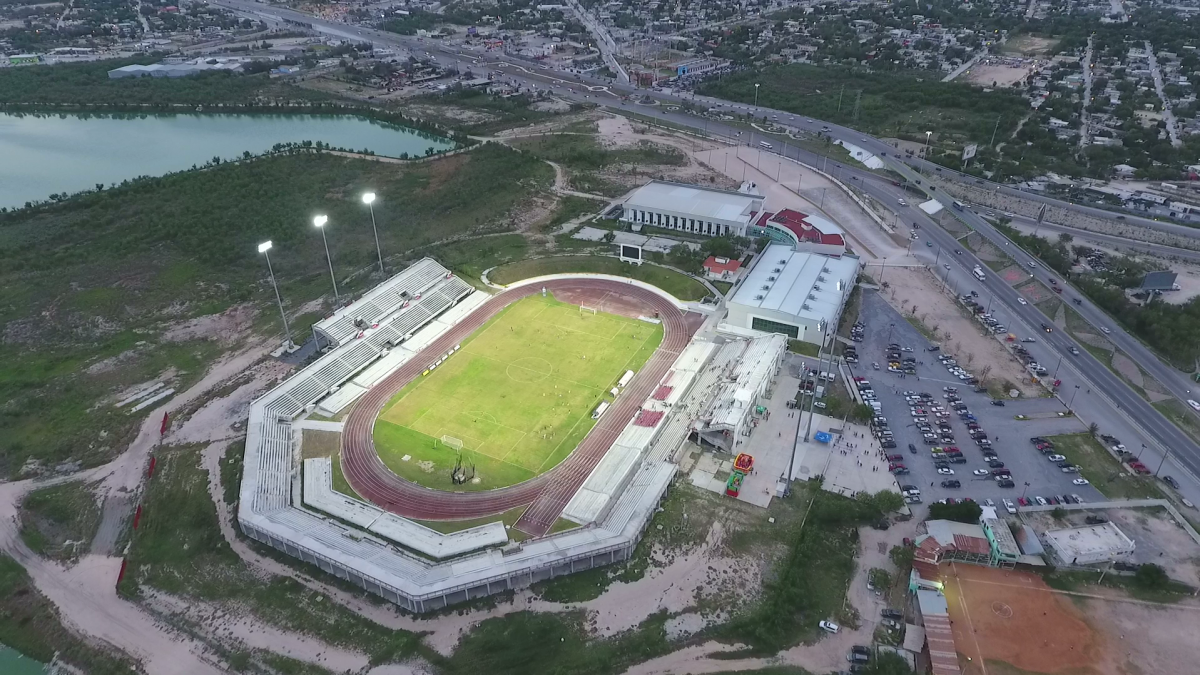 Estadio Reynosa - Superpostes
